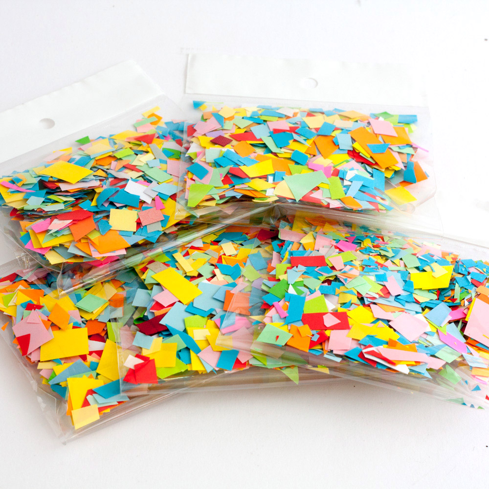 master-confetti-taburan-kertas-warna-pak – PT. Ekspresindo Global Utama